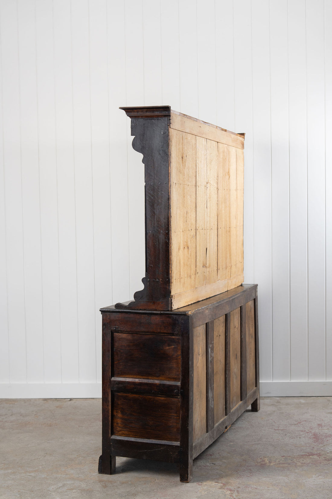 18th Century Oak Buffet + Plate Rack with Scalloped Detailing (c. 1770 ...